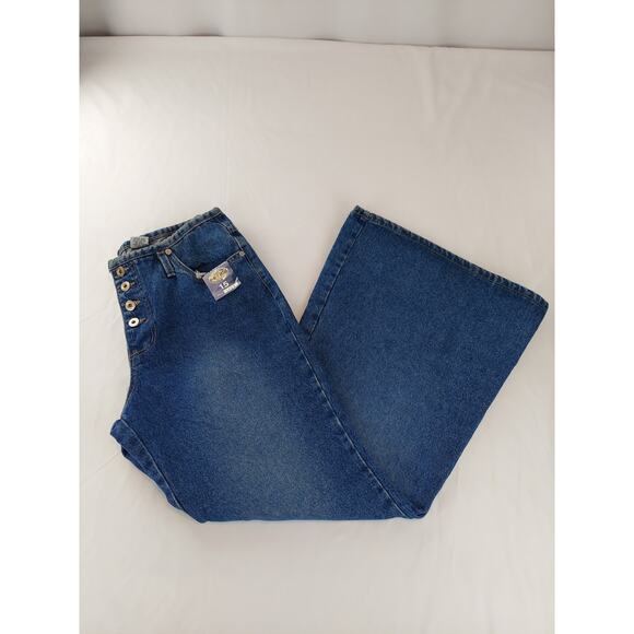 Hot & The Gang | Jeans | Vintage 9s Flare Y2k Kendrick Hot The Gang ...